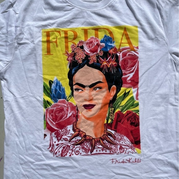 Frida Kahlo | Tops | Womens Frida Kahlo Tshirt White Face Portrait S ...